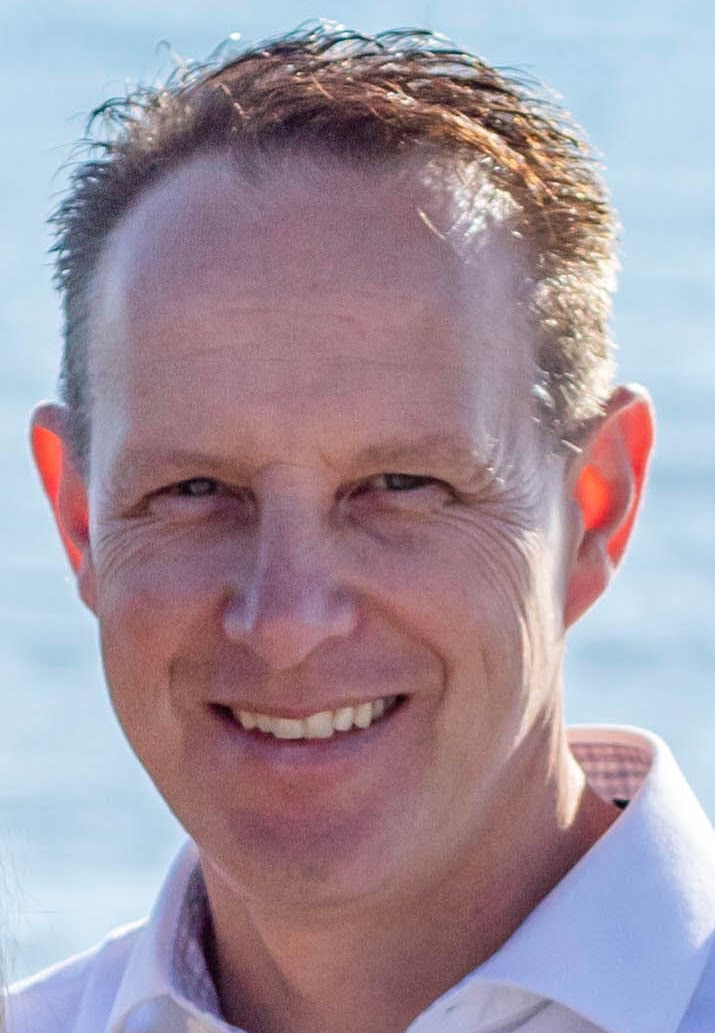 Danny de Vries new book #GOLDENFOLLOWER$ – Turning Influence To Gold Is ...